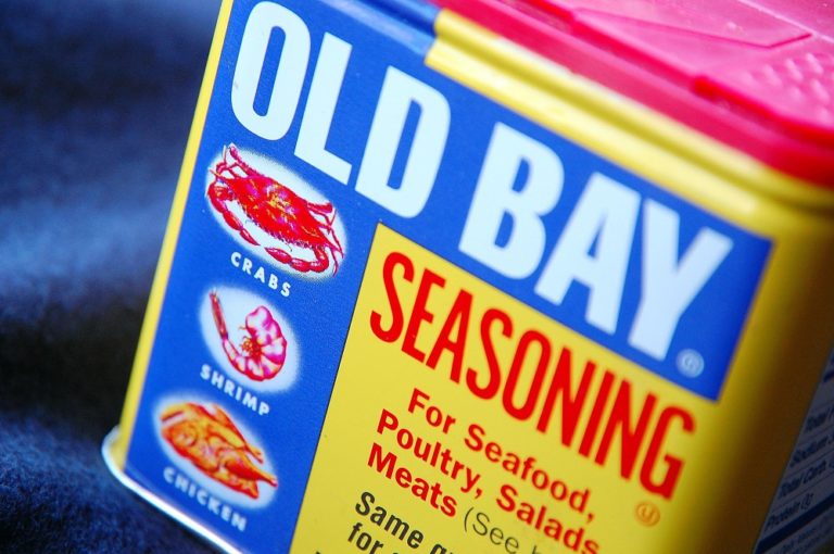 Qu'est-ce que le Old Bay Seasoning ? - Épices Review