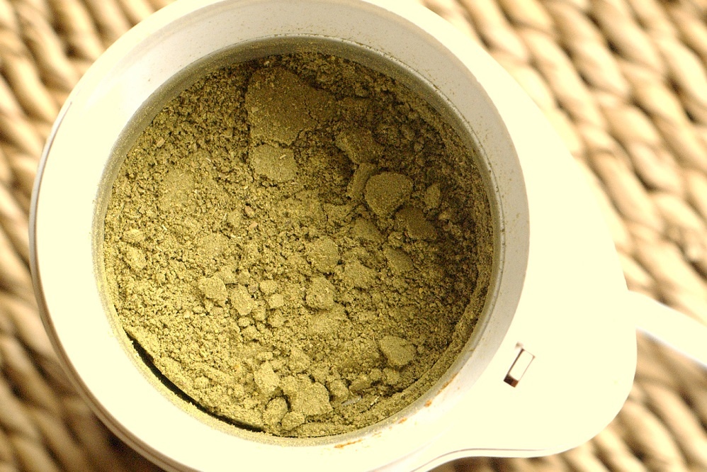 Comment préparer du khmeli suneli ? - Épices Review