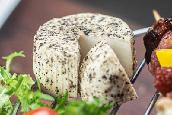 Qu'est-ce que la Ġbejna ? - Épices Review