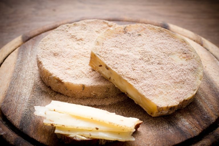 Qu'est-ce que le Milbenkäse ? - Épices Review